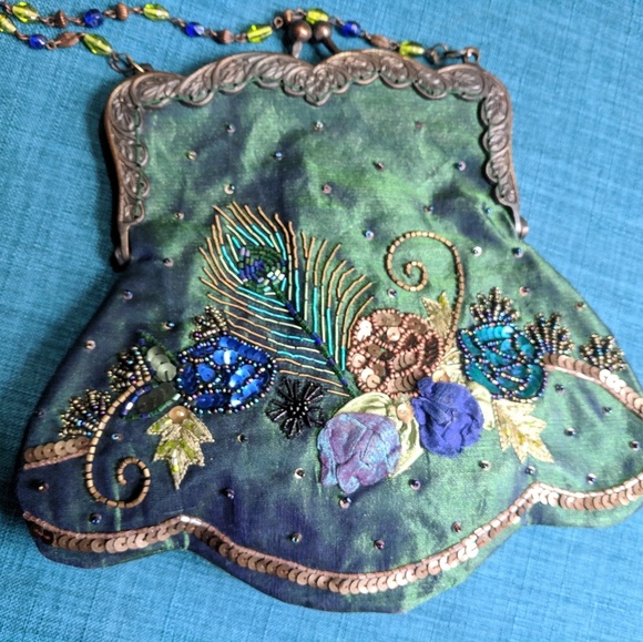 Vintage | Bags | Vintage Green Satin Beaded Snap Closure Purse | Poshmark